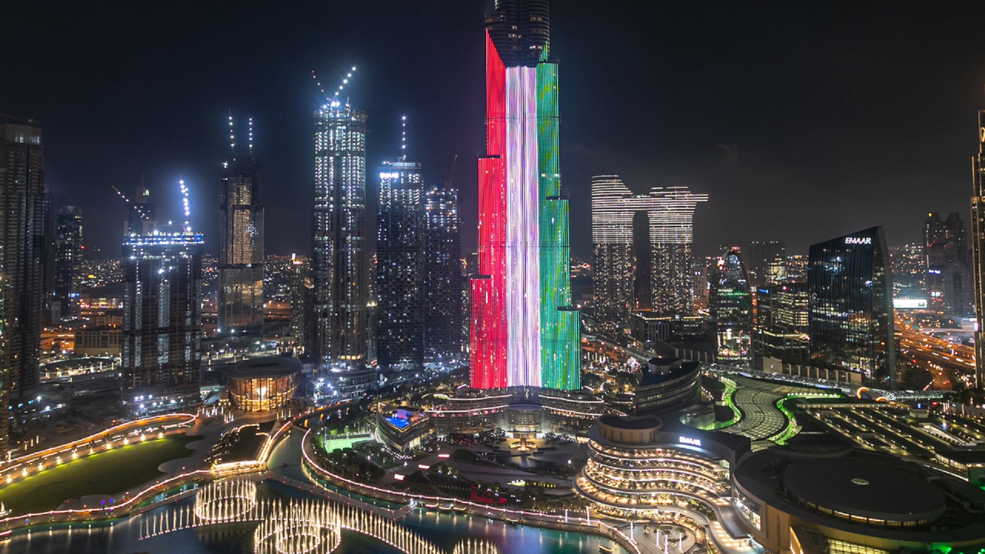 Dubai landmarks light up in colours to mark Kuwait’s 60th N.Day