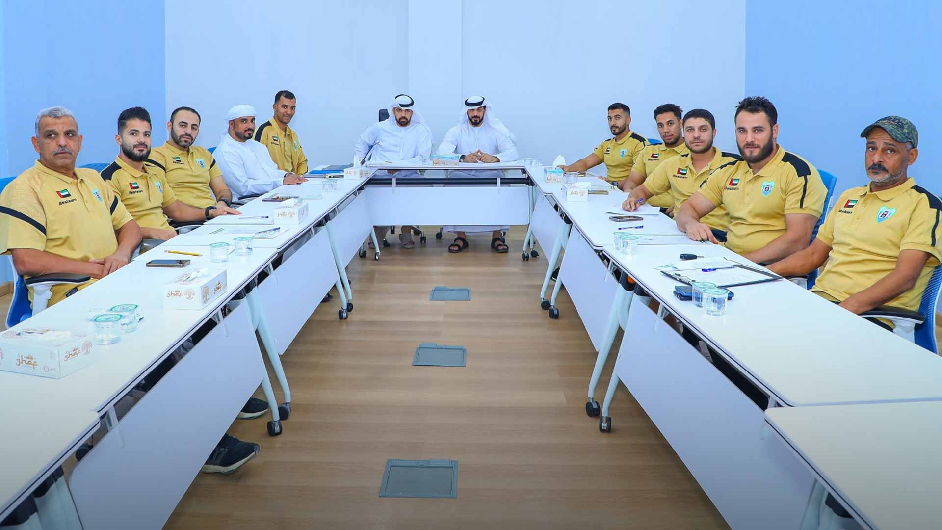 Dibba Al Hisn Club’s Indiv. Games Cmte. holds its monthly meeting