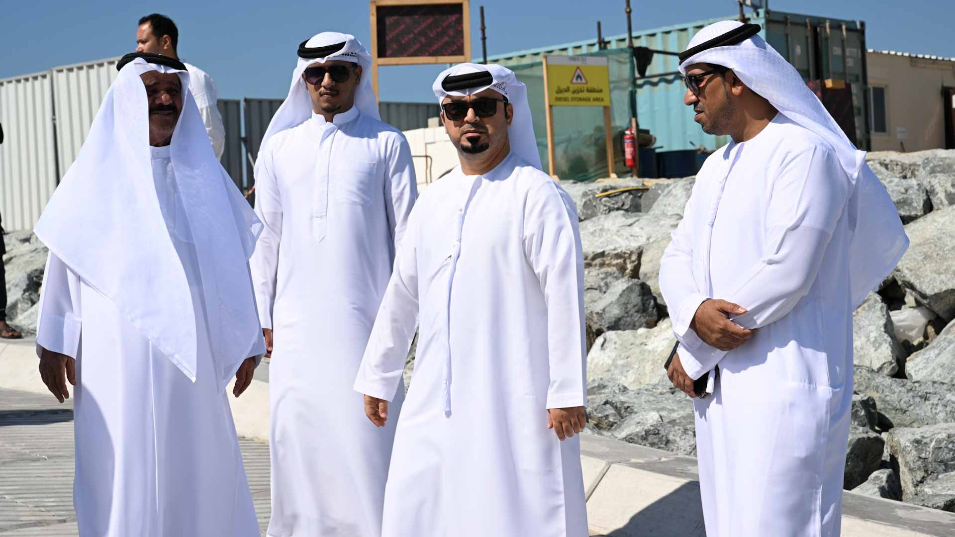 الشارقة للثروة السمكية تفتتح قرية الصيادين في الحمرية
