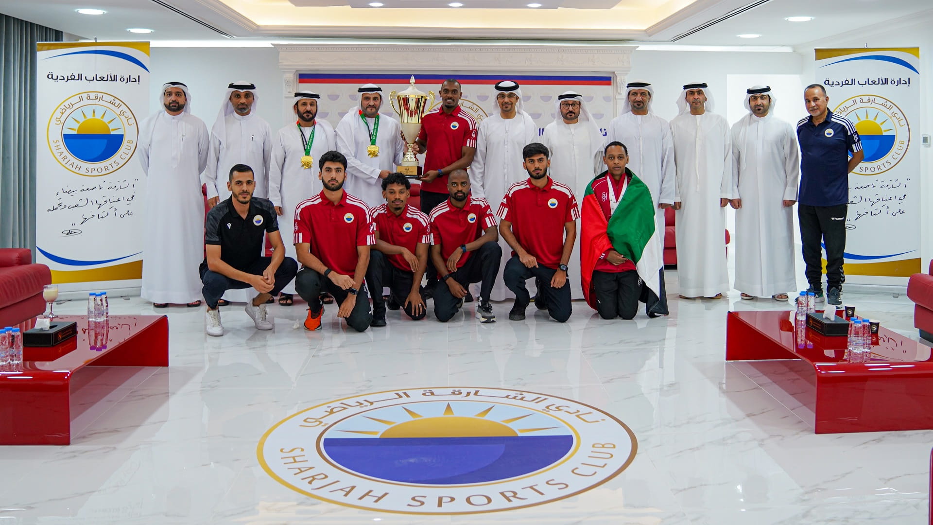 Al Midfa receives UAE Cup champions