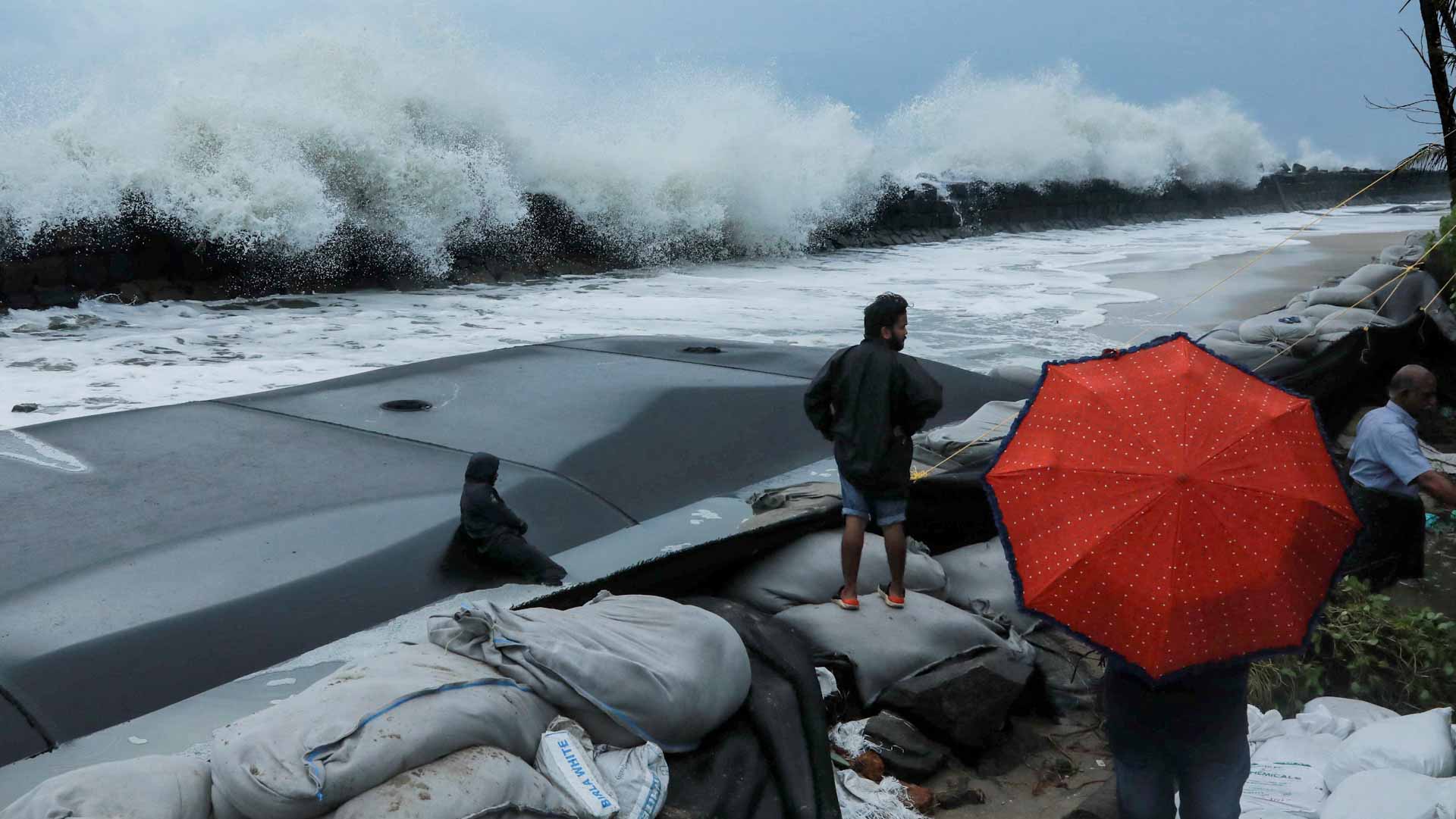 Tropical storm Dana makes landfall along India’s eastern coast