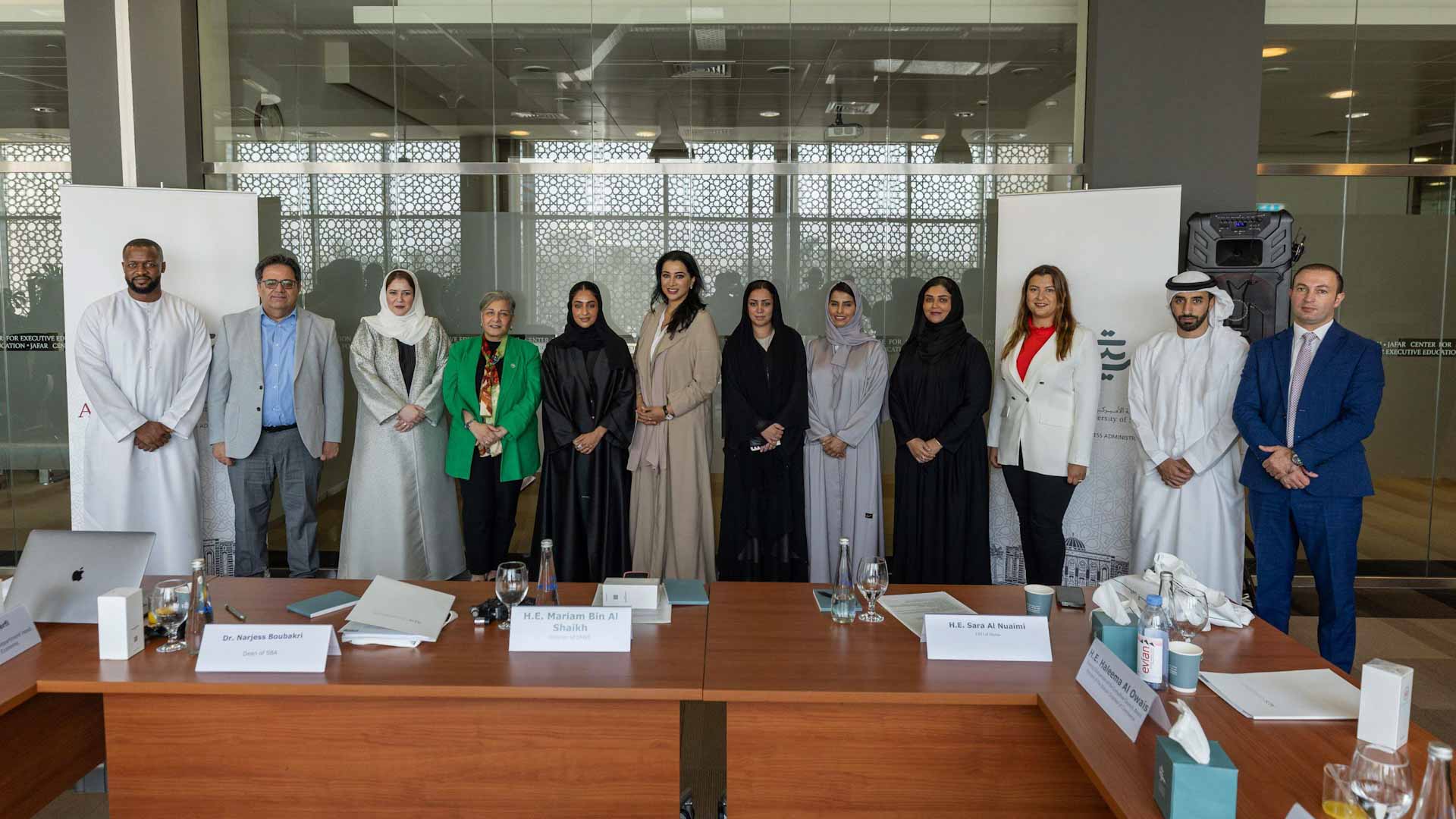 SBWC, AUS Roundtable addresses funding challenges for bus. women